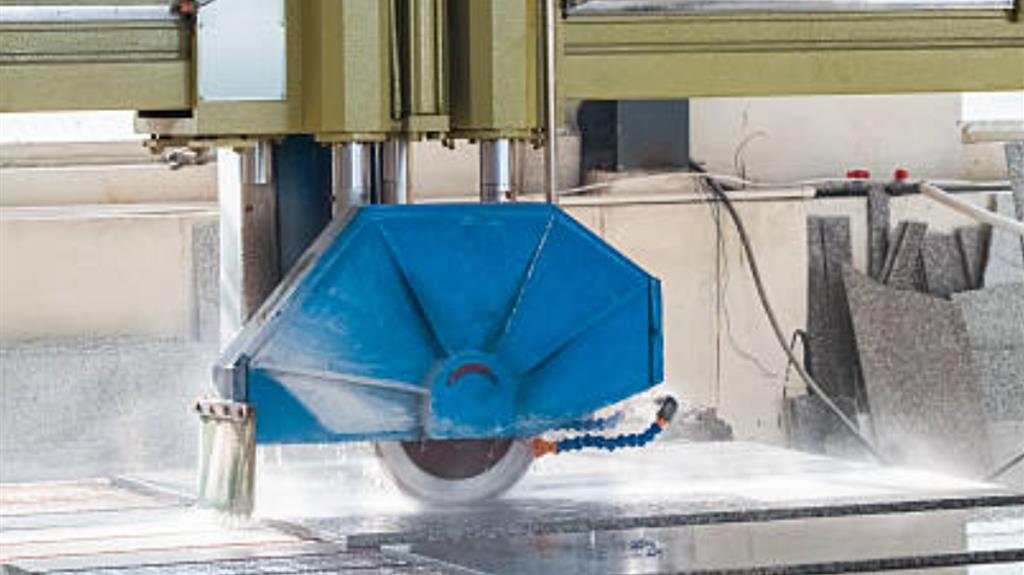 Axle movement for shaping machines for marble