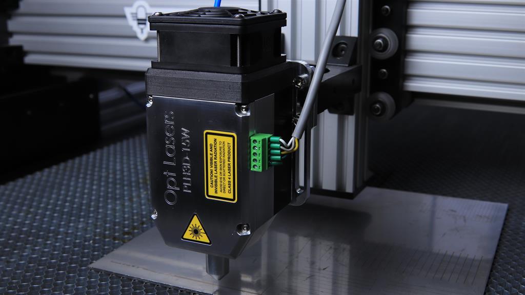 Motorised automatic head units